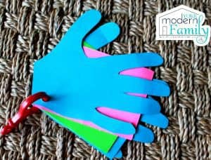 DIY prayer hands for kids - Your Modern Family