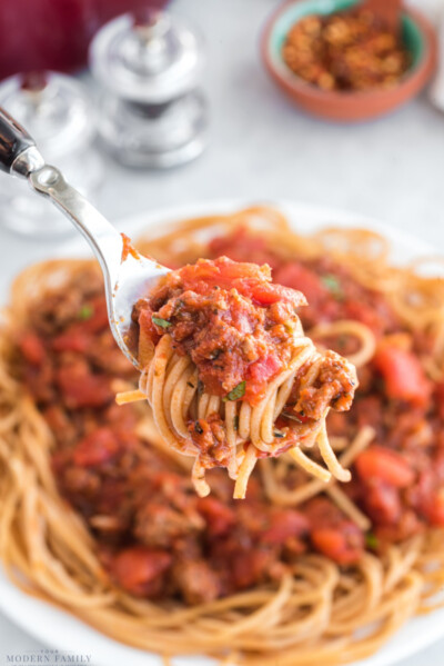 Great-Grandma’s Easy Homemade Spaghetti Sauce Recipe - Your Modern Family